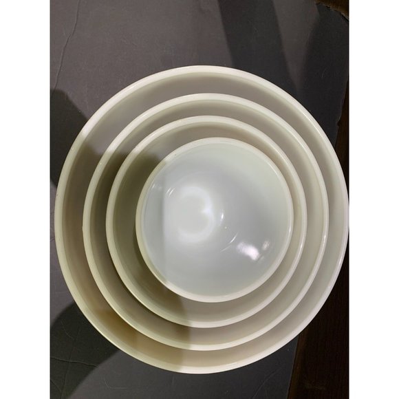 Pyrex | Kitchen | Vintage Pyrex Homestead Speckled Tan Blue Mixing ...